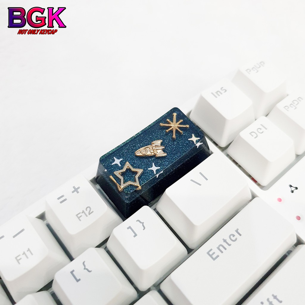 Very Beautiful OEM 2U profile outer space ship Keycap (Resin keycap ...