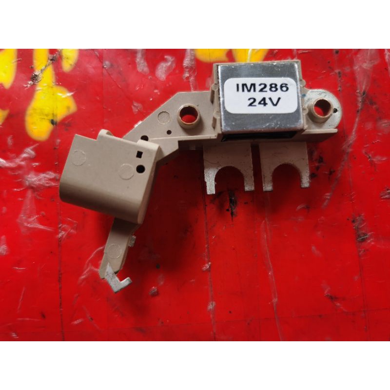 IM286 IC Regulator for 8DC9 Alternator small socket IVR-953 | Shopee ...