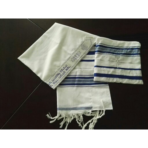 Tallit Rack