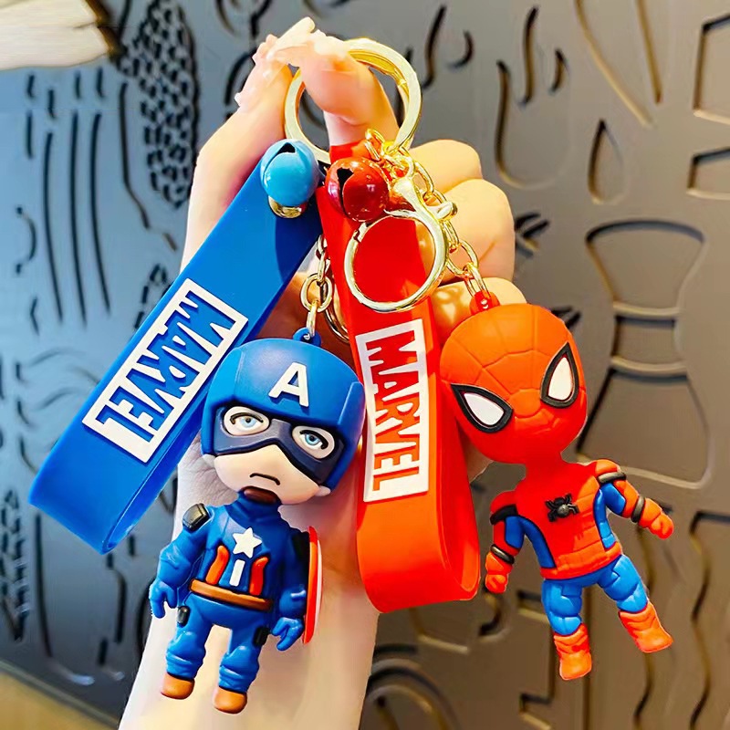 Cartoon Marvel superhero doll keychain men's and women's schoolbag ...