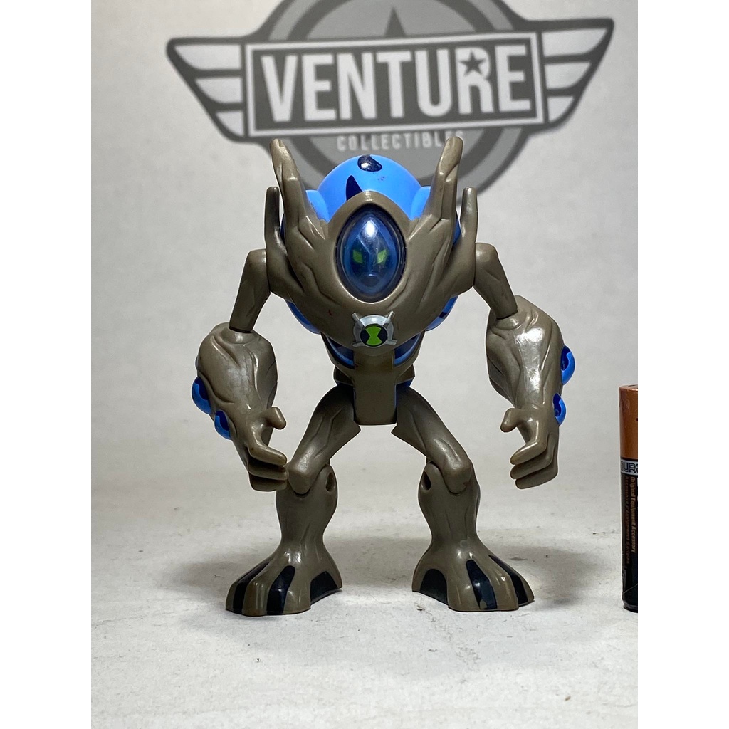 Ben 10 Ultimate Swampfire Toy