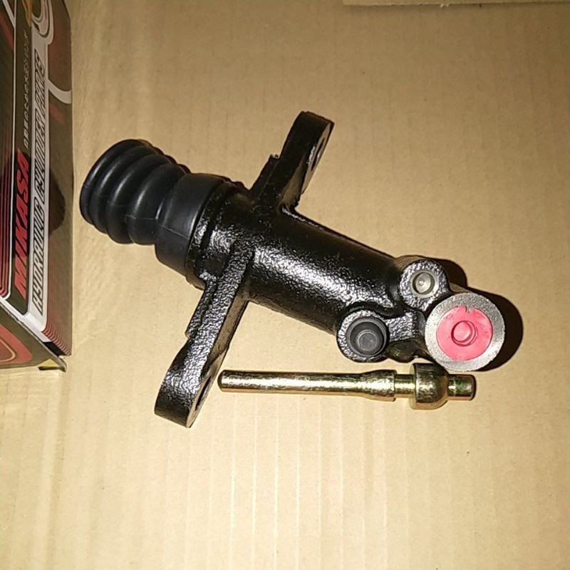 Secondary Clutch Master Assembly Isuzu Crosswind8 97039 704 0 13 16