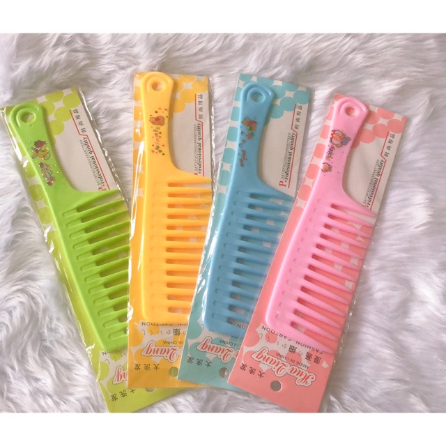 Beautiful big comb (random color) | Shopee Philippines