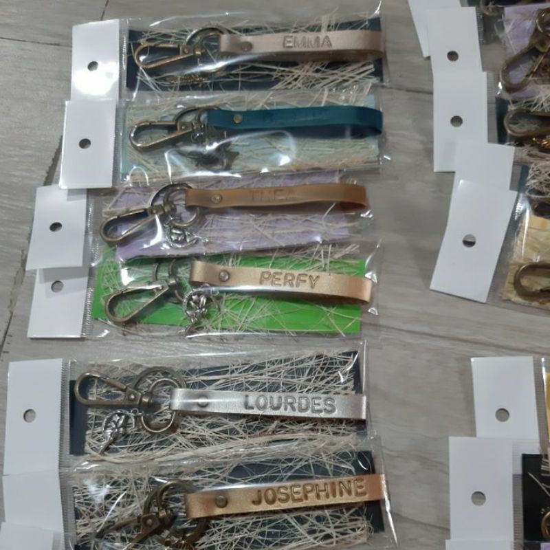 NAME KEYHOLDERS CUSTOMIZE | Shopee Philippines