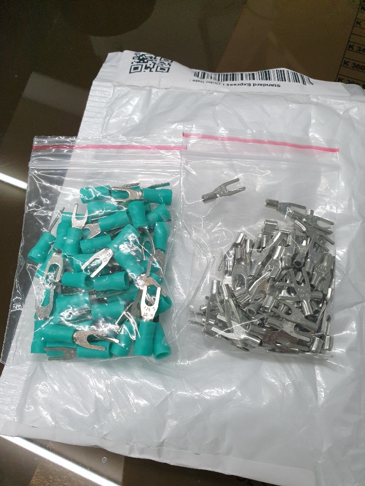 50pcs SV1.25-3/SV1.25-4/SV1.25-5 Insulated Spade Terminal Block Connector Electrical Furcate Lug ...