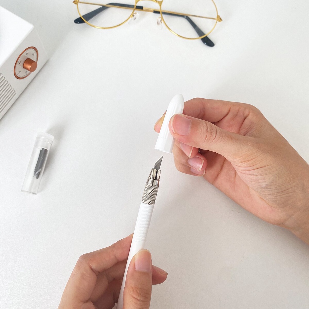 1 Set Utility Pen Knife with Refill Blades | Shopee Philippines