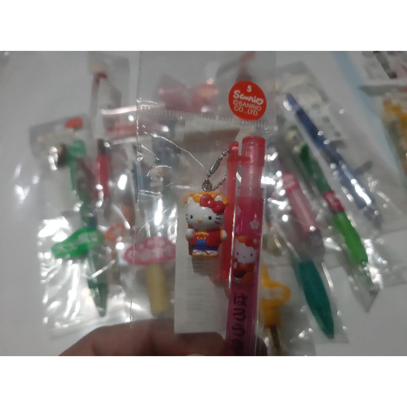 Sanrio Hello Kitty Ballpen (not sure sa ink) for Collection ...