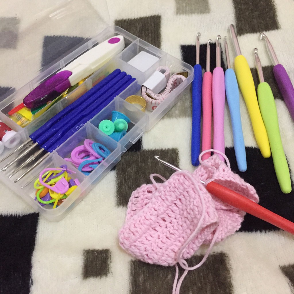 16 sizes Crochet hooks Needles Stitches knitting Craft Case crochet set ...