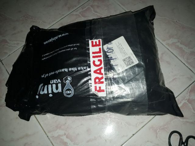 BLACK AND WHITE CHECKERED FLAGS / BANDERITAS | Shopee Philippines