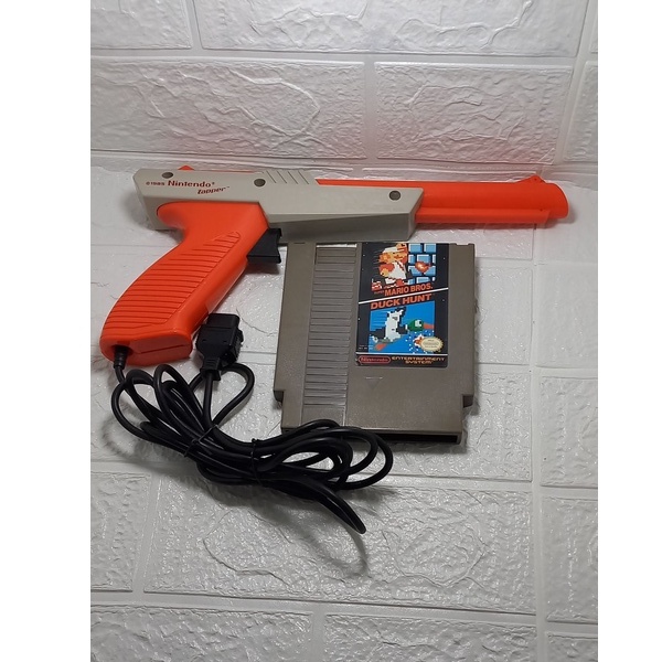 1985 NINTENDO ZAPPER GUN WITH MARIO AND DUCK HUNT GAME | Shopee Philippines
