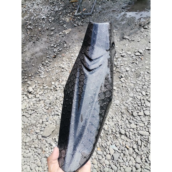 raider 150 reborn carbon fiber center leg shield (batok) | Shopee ...
