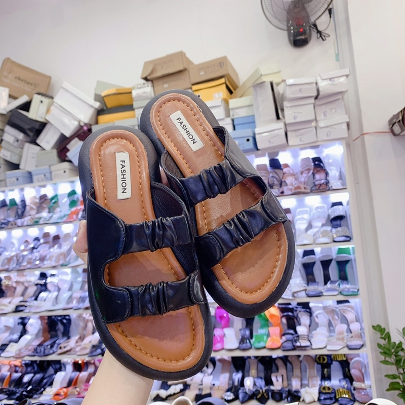 Slippers With Pleated Bands And Thick Soles In BOX | Shopee Philippines