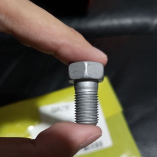 Toyota rear caliper bolt 90101-12167 | Shopee Philippines