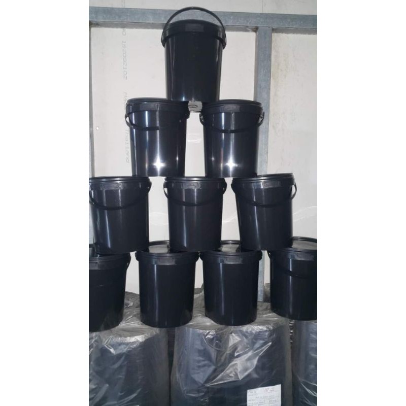 Black Bucket pail timba sealed type 4 liters with Cover | Shopee ...