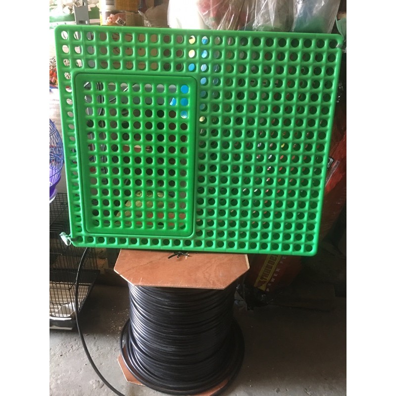 10 sets of plastic matting with nestbox for rabbit - PFL Store