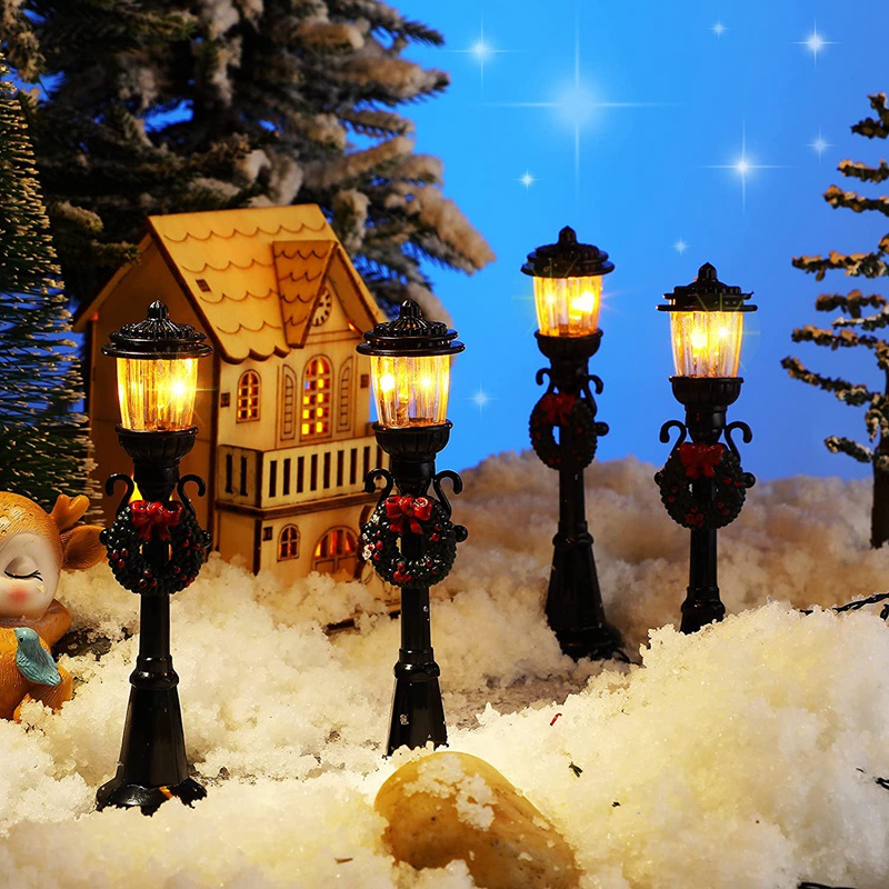 4 Pcs Mini Christmas Lamp Post Train Lamp Miniature Street Lamp ...