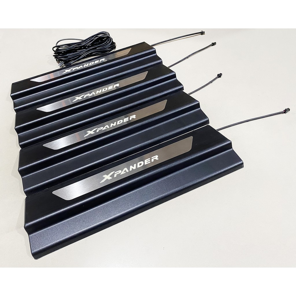 Mitsubishi Xpander 2017 to 2020 Door Side Stepsill with Light | Shopee ...