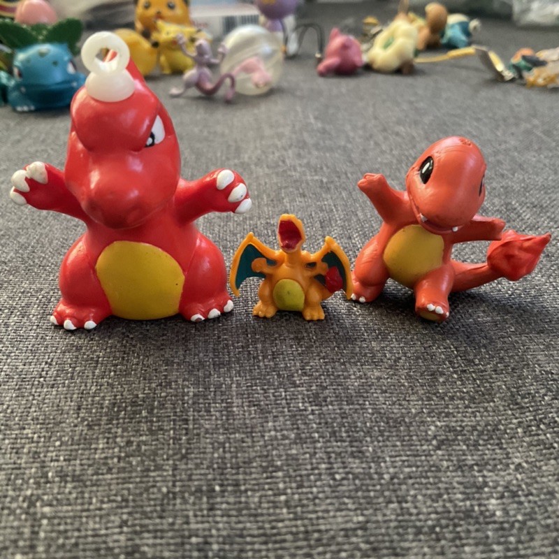 POKEMON BUNDLE CHARIZARD FIGURE CHARMELEON FIGURE CHARMANDER FIGURE ...