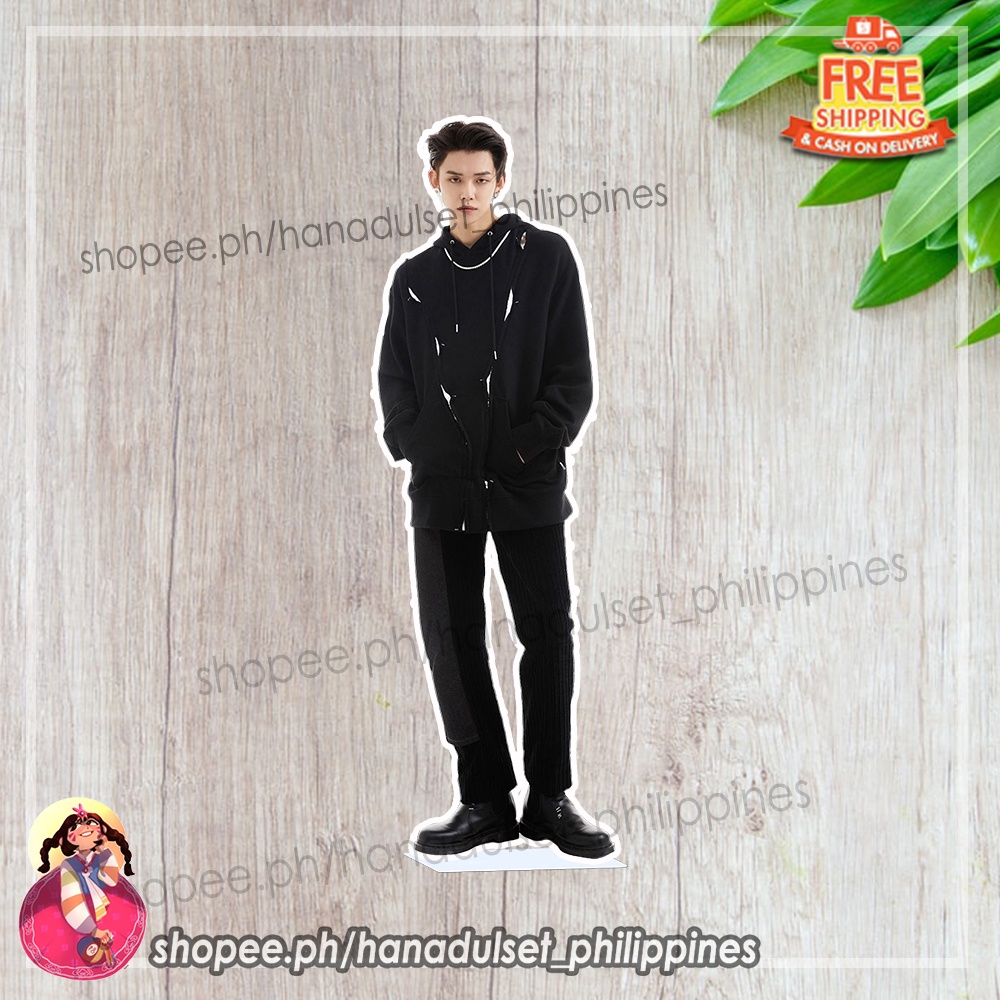 TXT Yeonjun Standee | Toppers | hanadulset [ version 1 ] | Shopee ...