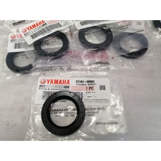 OIL SEAL PULLEY SIDE for NMAX 155 V1 YAMAHA GENUINE (93102-30802 ...