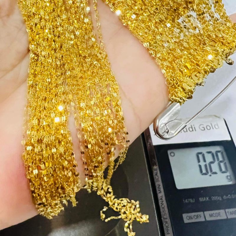 Dancing Chain 18k Saudi gold 18 inches | Shopee Philippines
