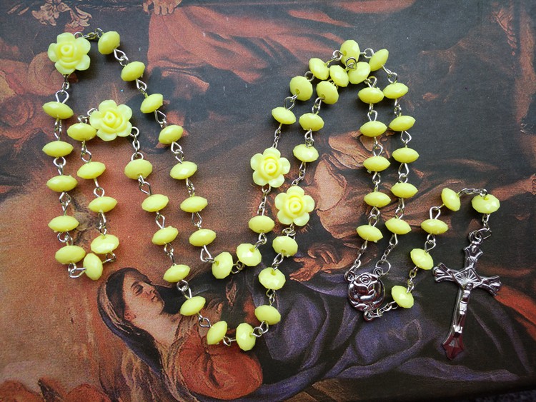 Jesus Cross Necklace Catholic Rose Rosary 59 Exorcism Virgin Mary rosary Necklace1111 | BeeCost