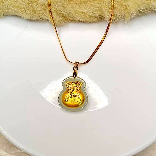 Lucky Money Pouch Pendant with Jade 10K Gold | Shopee Philippines