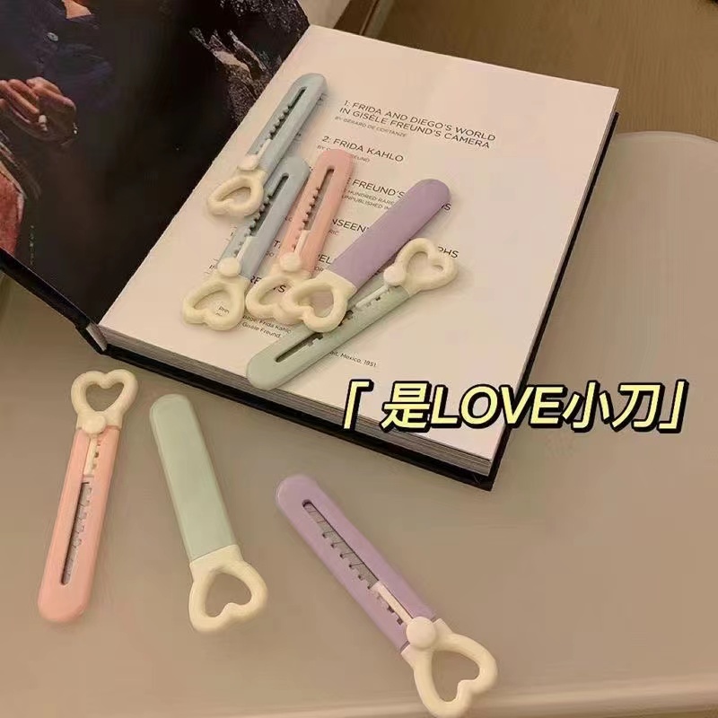 Steve Portable Heart Utility Knife Creative Student Express Box Opener ...