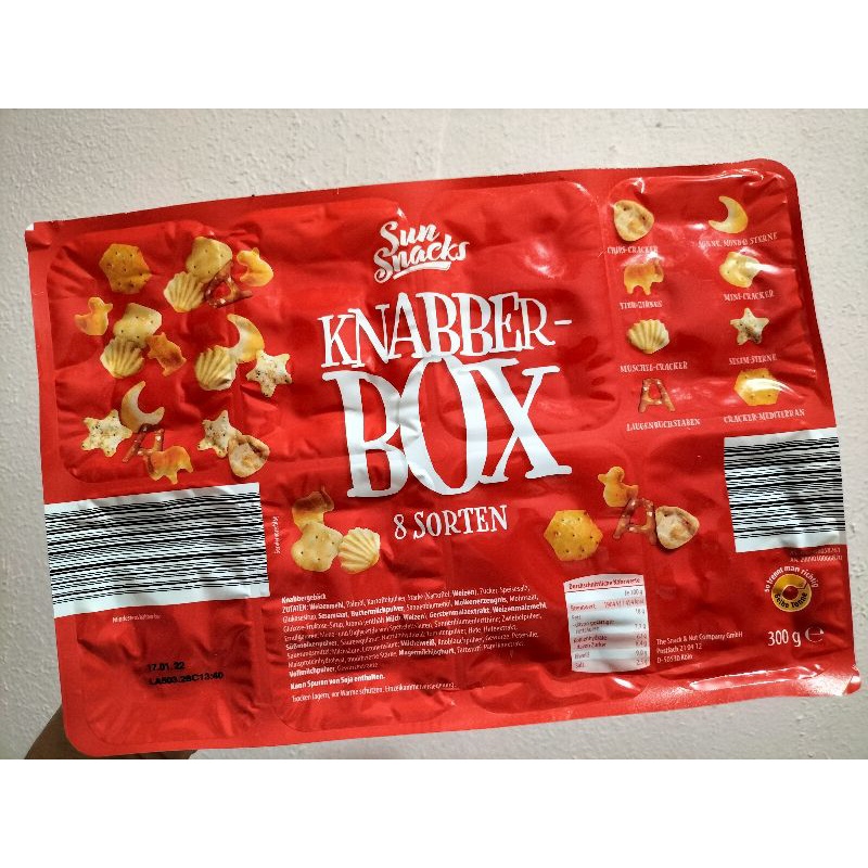 Sun Snacks Happy Snack Box, 300grams (Biscuits, cookies, pretzels ...