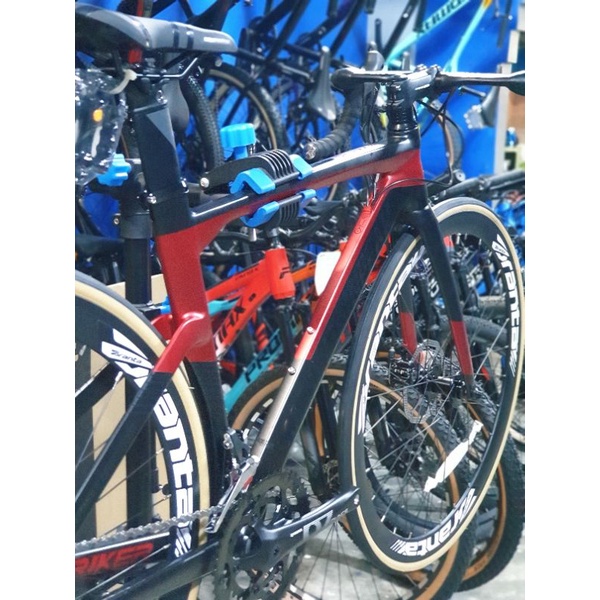 MOUNTAINPEAK STRIKER 700c CLARIS/SORA groupset 2022 model (with ...