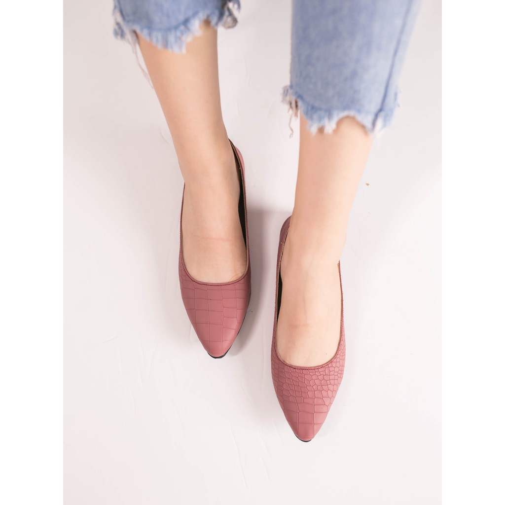 CRIZA SHOES HAILEY FLATS | Shopee Philippines