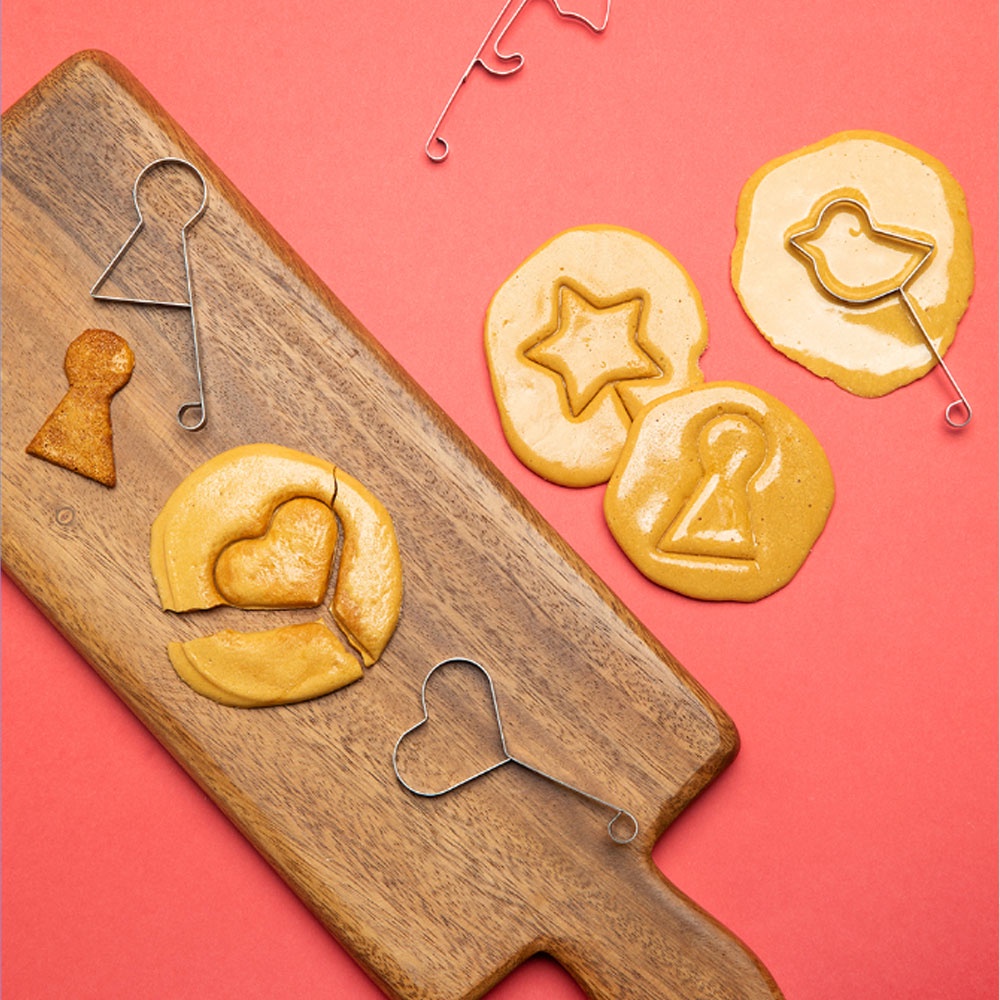 Squid Game Official Dalgona DIY Kit 100% Korean Made | Shopee Philippines