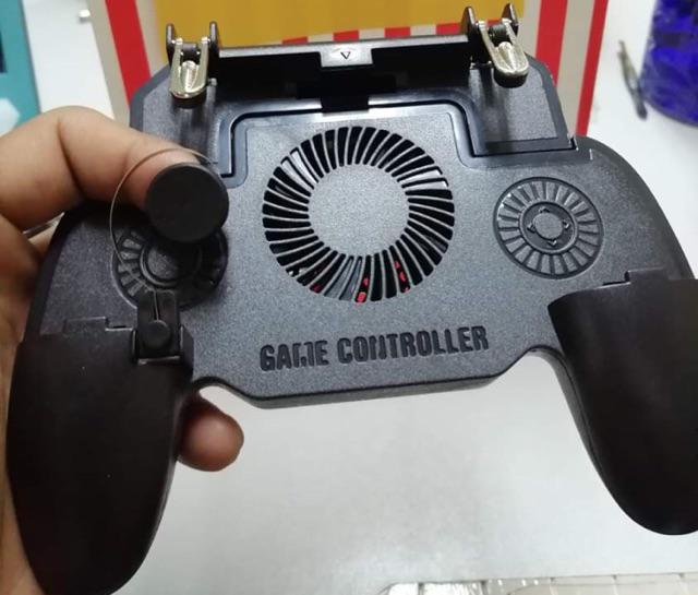 Cooling Fan Gamepad Joystick with 2000mAh Battery Console | Shopee ...