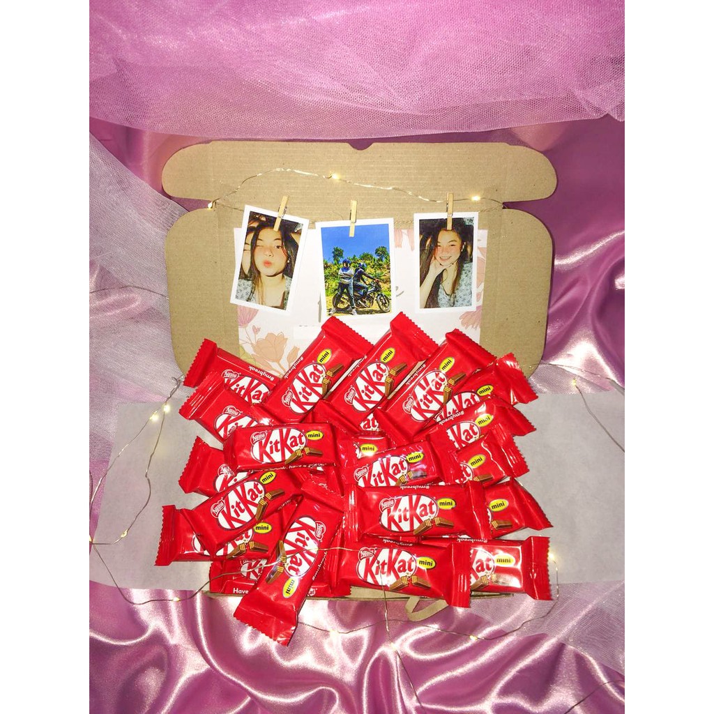 Assorted Chocolate Gift Box Of Kit-Kat Package 11 FREE dedication ...