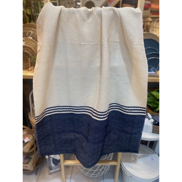 Premium Inabel diamond handwoven travel/baby blanket | Shopee Philippines