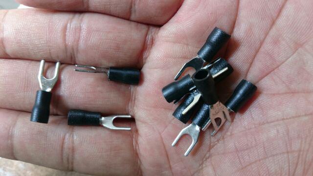 50pcs SV1.25-3/SV1.25-4/SV1.25-5 Insulated Spade Terminal Block Connector Electrical Furcate Lug ...