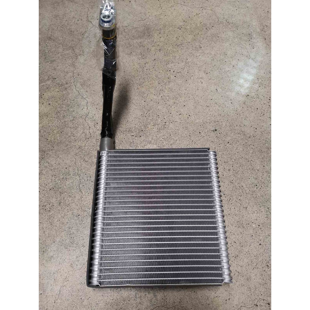 Ford Front Evaporator for Ford Everest 2.2L & 3.2L / Ford Ranger 2.2L ...