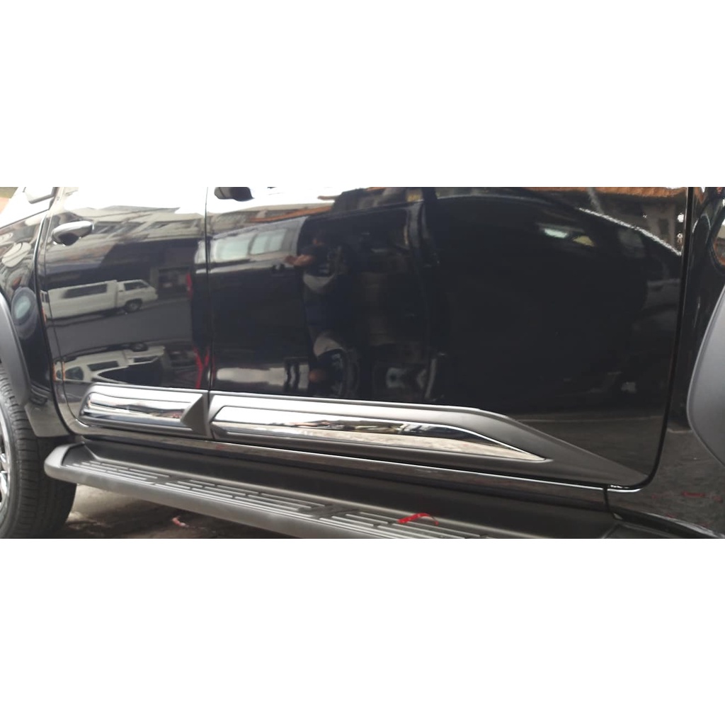 Toyota Hilux 2016-22 Chrome-Black Body Cladding Side Moulding | Shopee ...