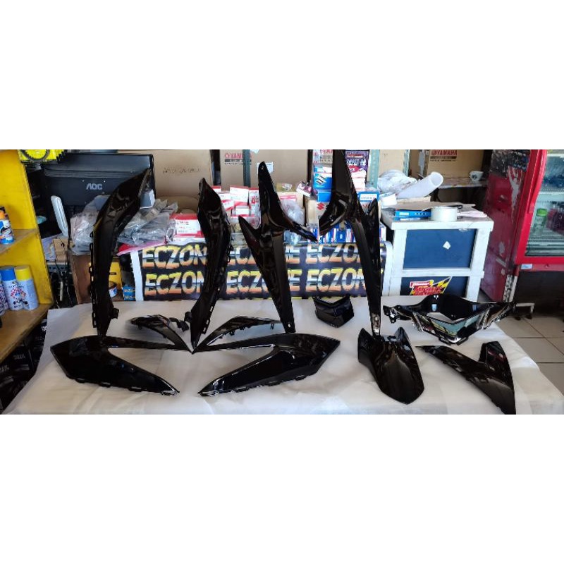 AEROX BLACK RAVEN FAIRINGS 10PCS.SET ORIG. YAMAHA GENUINE PARTS ...