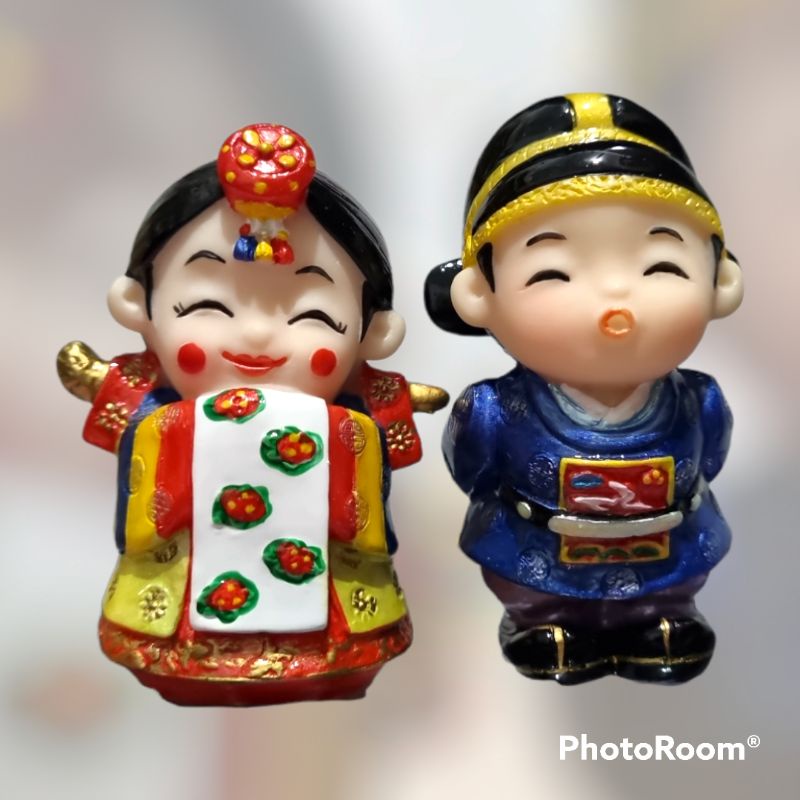 KOREAN TRADITIONAL FIGURINE COUPLE | Shopee Philippines