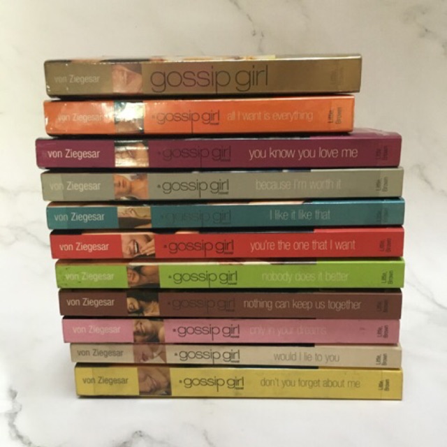 Gossip Girl Book Cover