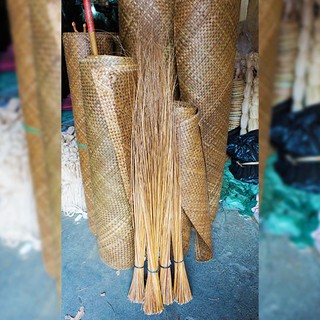 Walis Tingting (broomstick made from coconut midribs) from Aklan ...