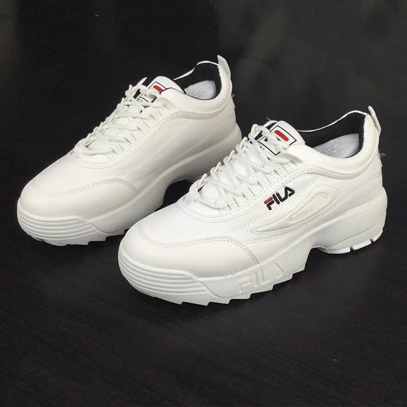 The New Fila Fashion Trend Is Comfortable And Beautiful Sports Shoes ...