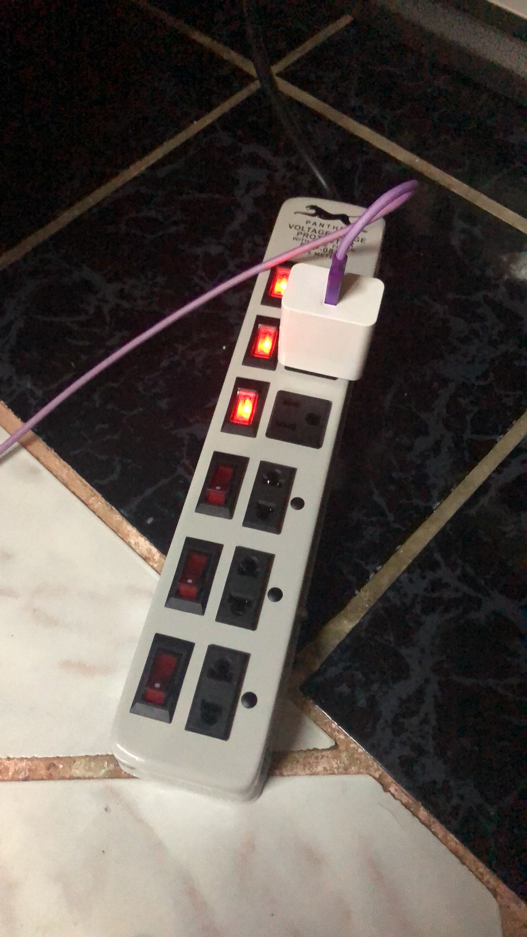 Panther PSP-0818 Extension Cord with Surge Protector, 6 Switches, 6 ...