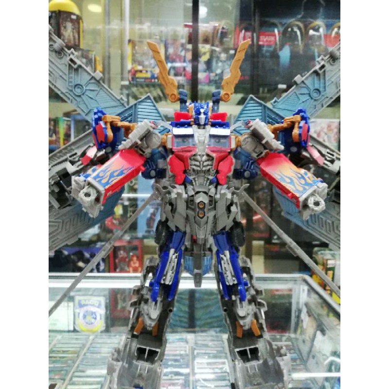 Hasbro 2011 Transformers Dark of the Moon Ultimate Optimus Prime | BeeCost