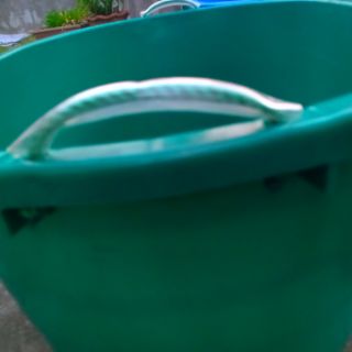 Oval Crate, Banyera 70L Random Color 28.9in L x 20.4 in W x 12 inches H ...