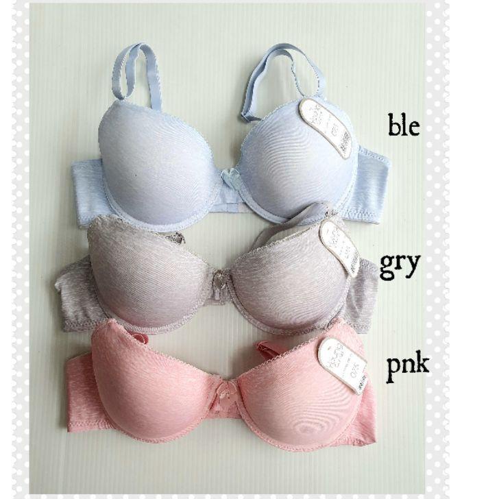 What Does A 32b Breast Size Look Like