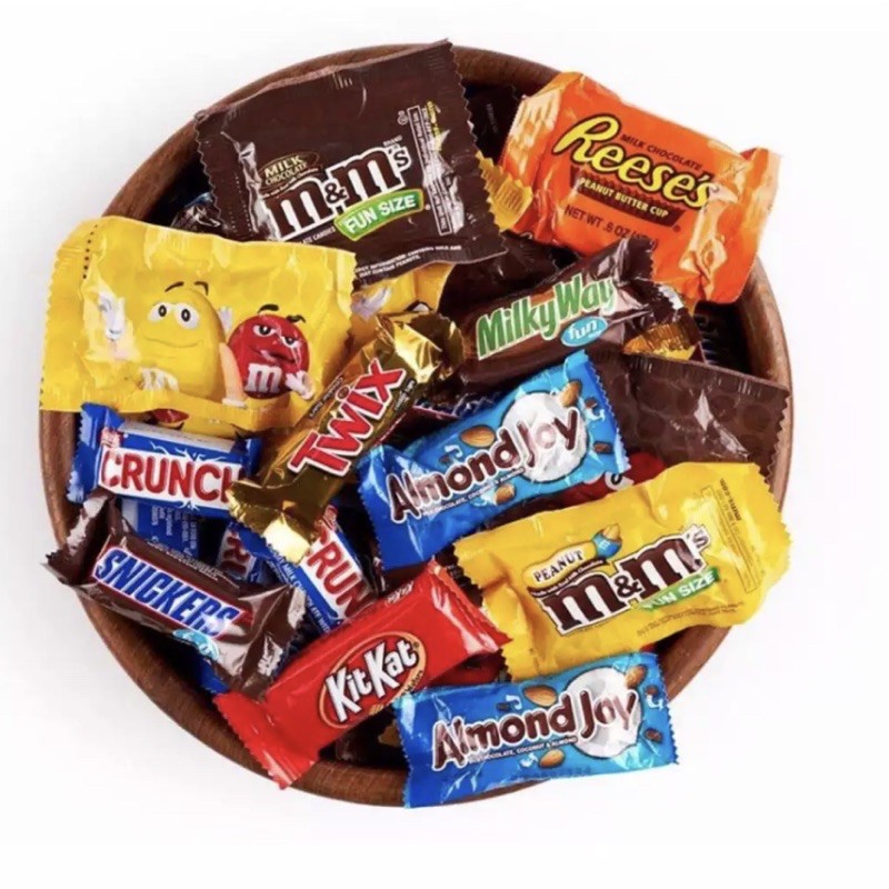 MINI Chocolates Assorte 15 each (Snickers/Kitkat/Reese/Milky Way/York ...