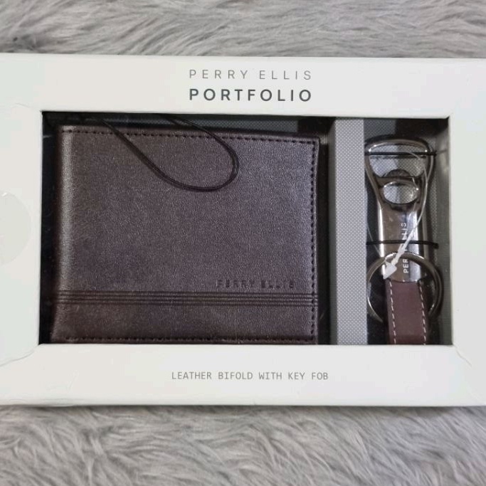 Perry Ellis Pebbled leather men's Bifold wallet and multi tool set ...