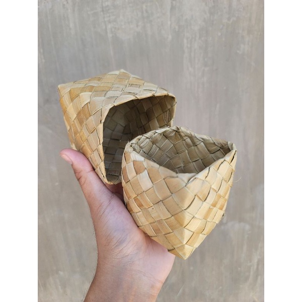 Native Pandan Tampipi Box | Shopee Philippines